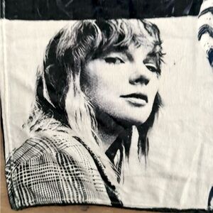 Taylor Swift | Bedding | Taylor Swift The Eras Tour Throw Blanket ...